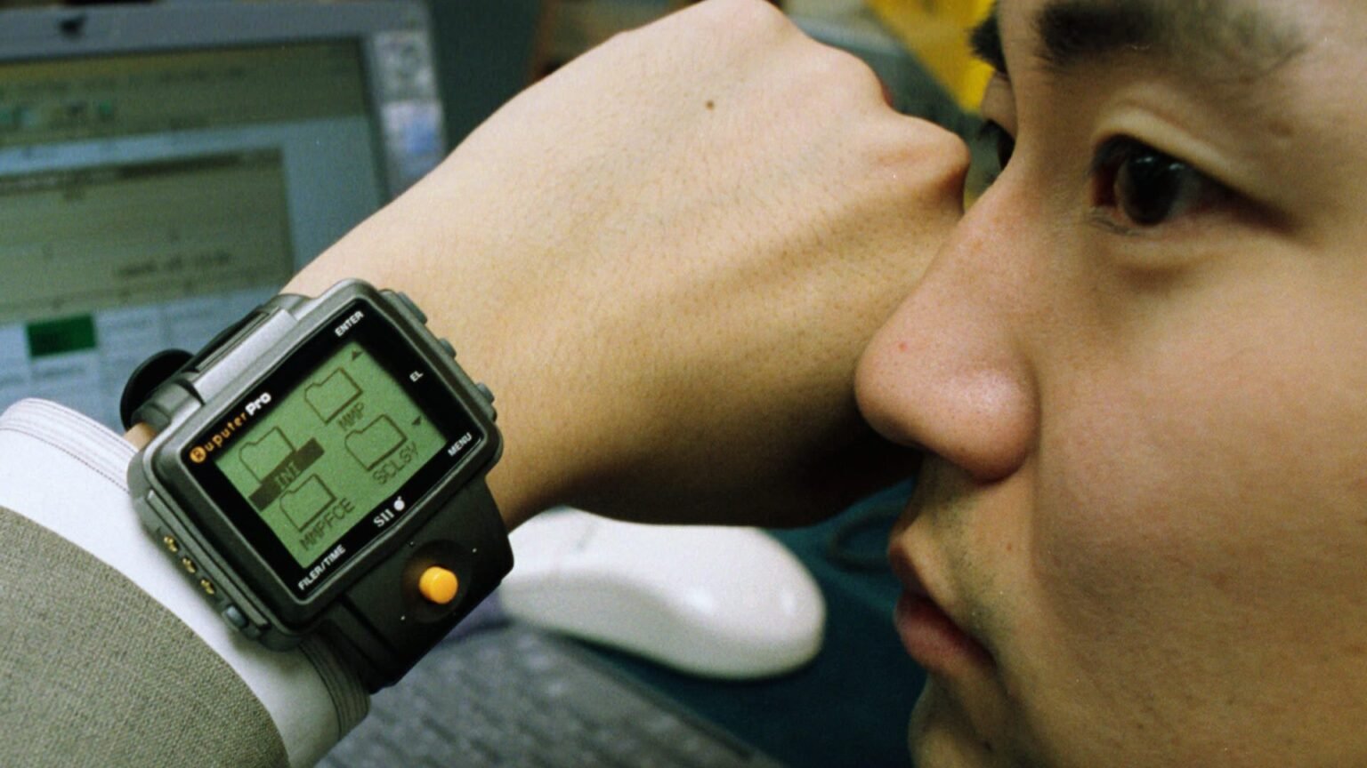 When Were Smartwatches Invented? Complete History & Timeline - ArtTechHouse